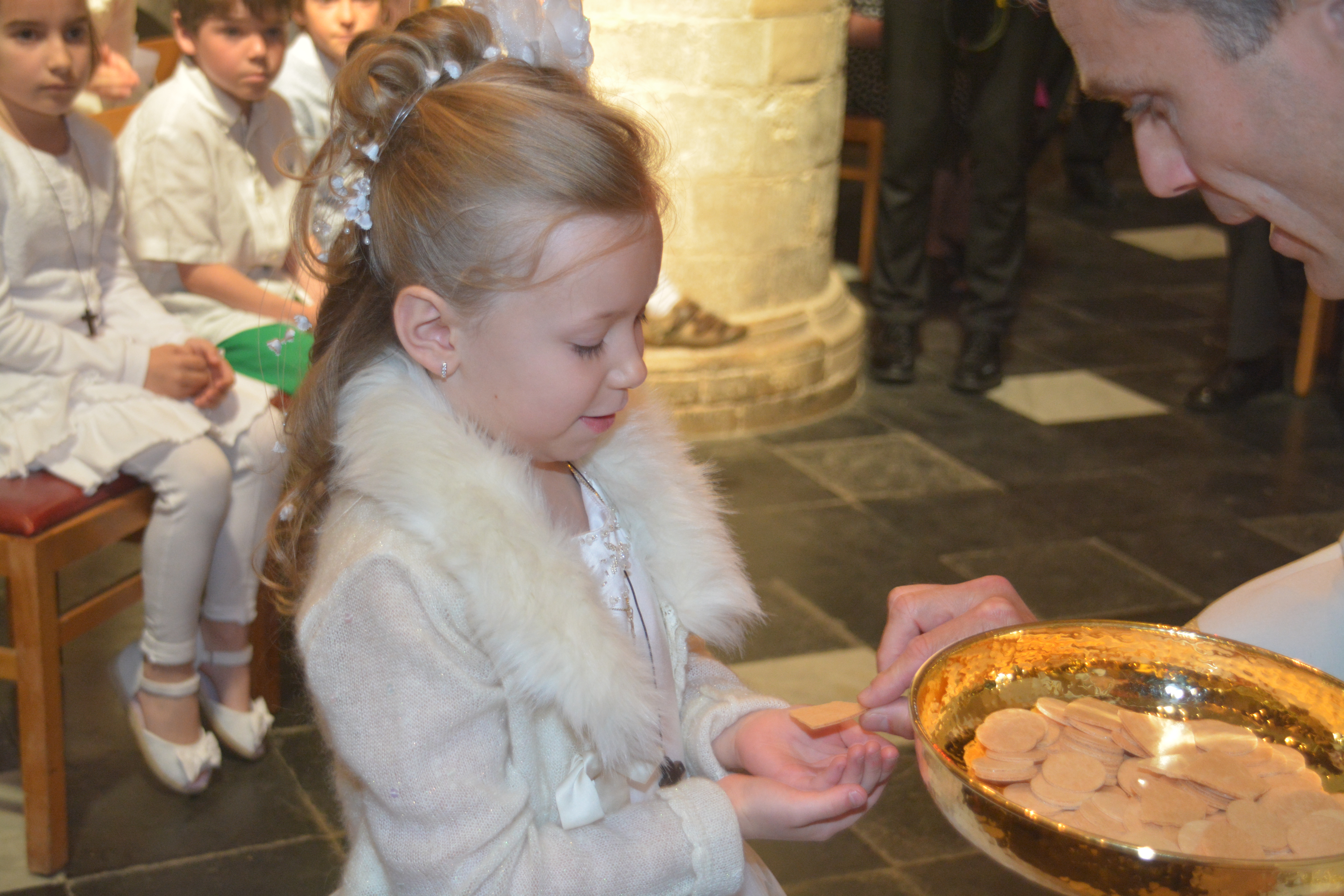 8-9 ANS – PREMIERE COMMUNION – Paroisse Saint-Nicolas La Hulpe